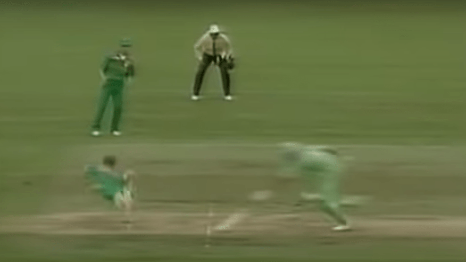 ICC poll names Jonty Rhodes run out of Inzamam-ul-Haq as greatest World ...