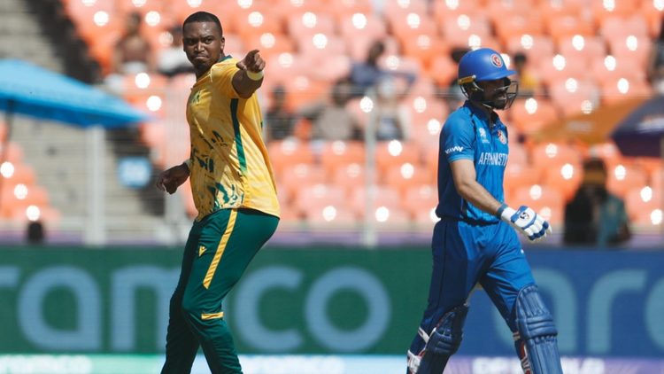 Why Stubbs Could Bat Twice But Ngidi Could Only Bowl Once: Super Over ...
