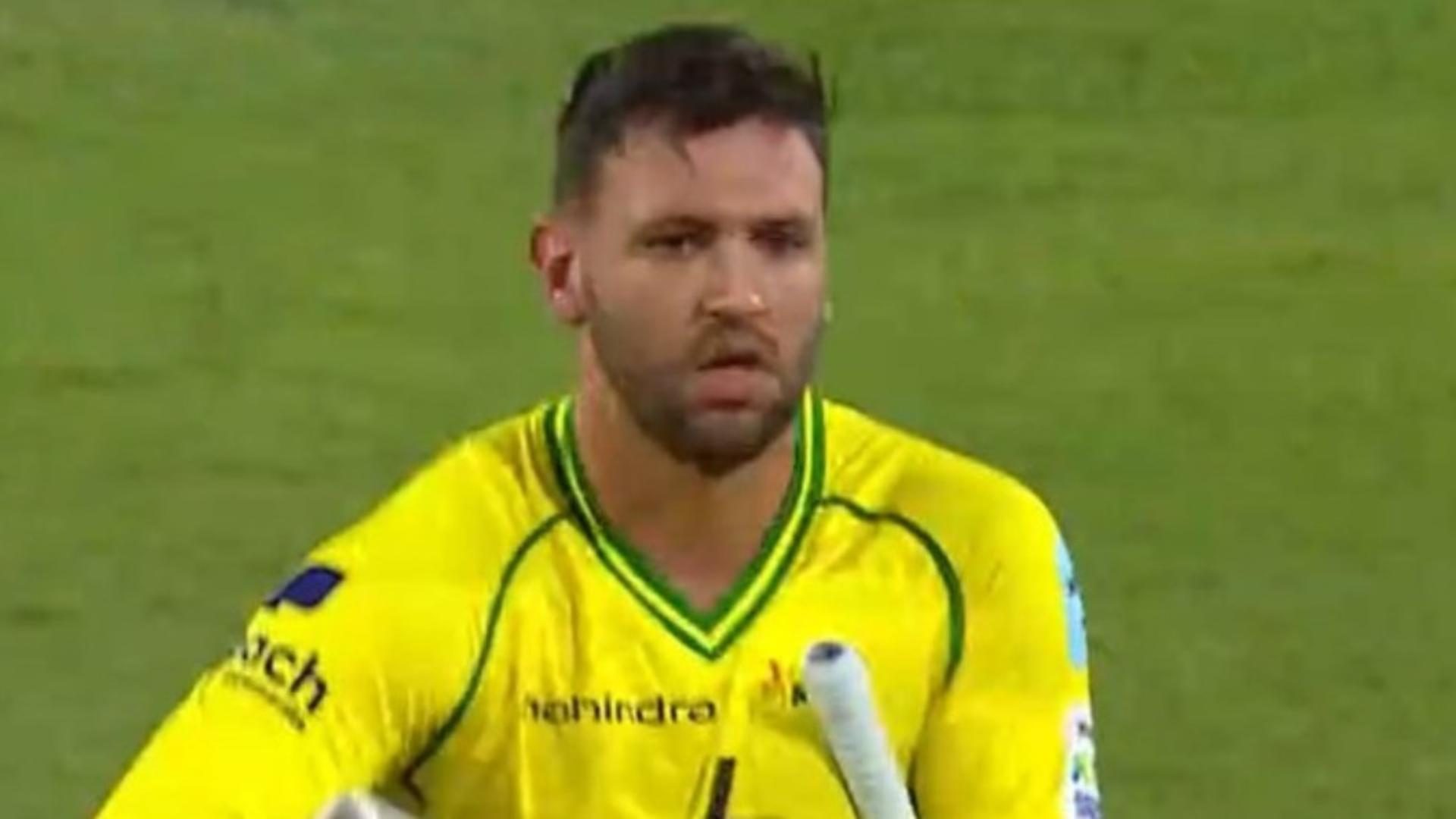 South Africa Wicketkeeper Repeats Successful Mid-Game Switch To Bowling ...