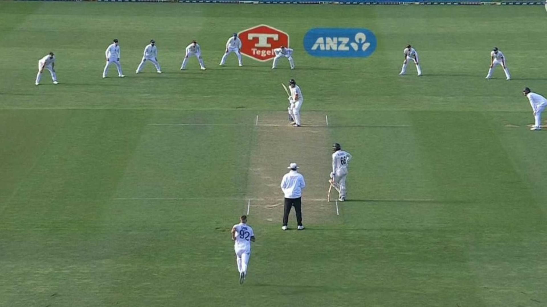 England Employ Nine Catchers In Umbrella Field Behind The Bat In ...